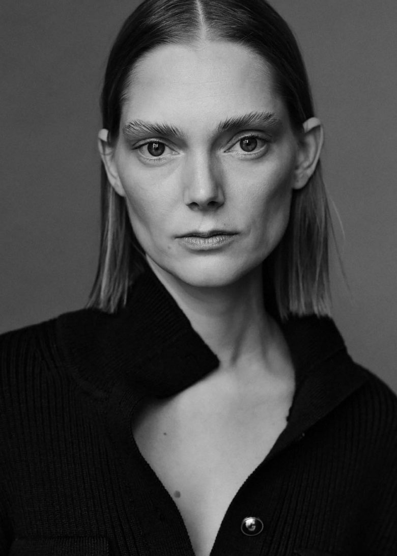 BEAUTY STORY WITH LAURA – VALERIA MITELMAN
